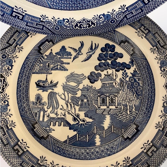 Churchill | Kitchen | Churchill England Blue Willow Inch Dinner Plates ...